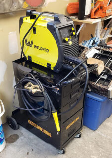 6 Best Pipeline Welders Reviewed in Detail (Dec. 2021)